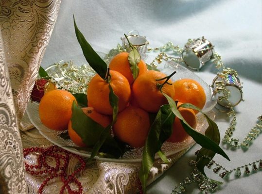 Мандарины на новогоднем столе (80 фото) 🔥 BipBap.ru